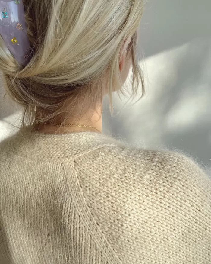 Champagne Cardigan ohje PetiteKnit - Lankamaailma